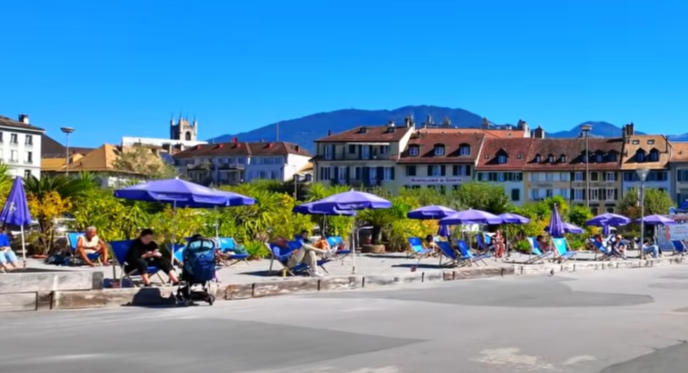 Chessel Town Tour Guide Switzerland Destination